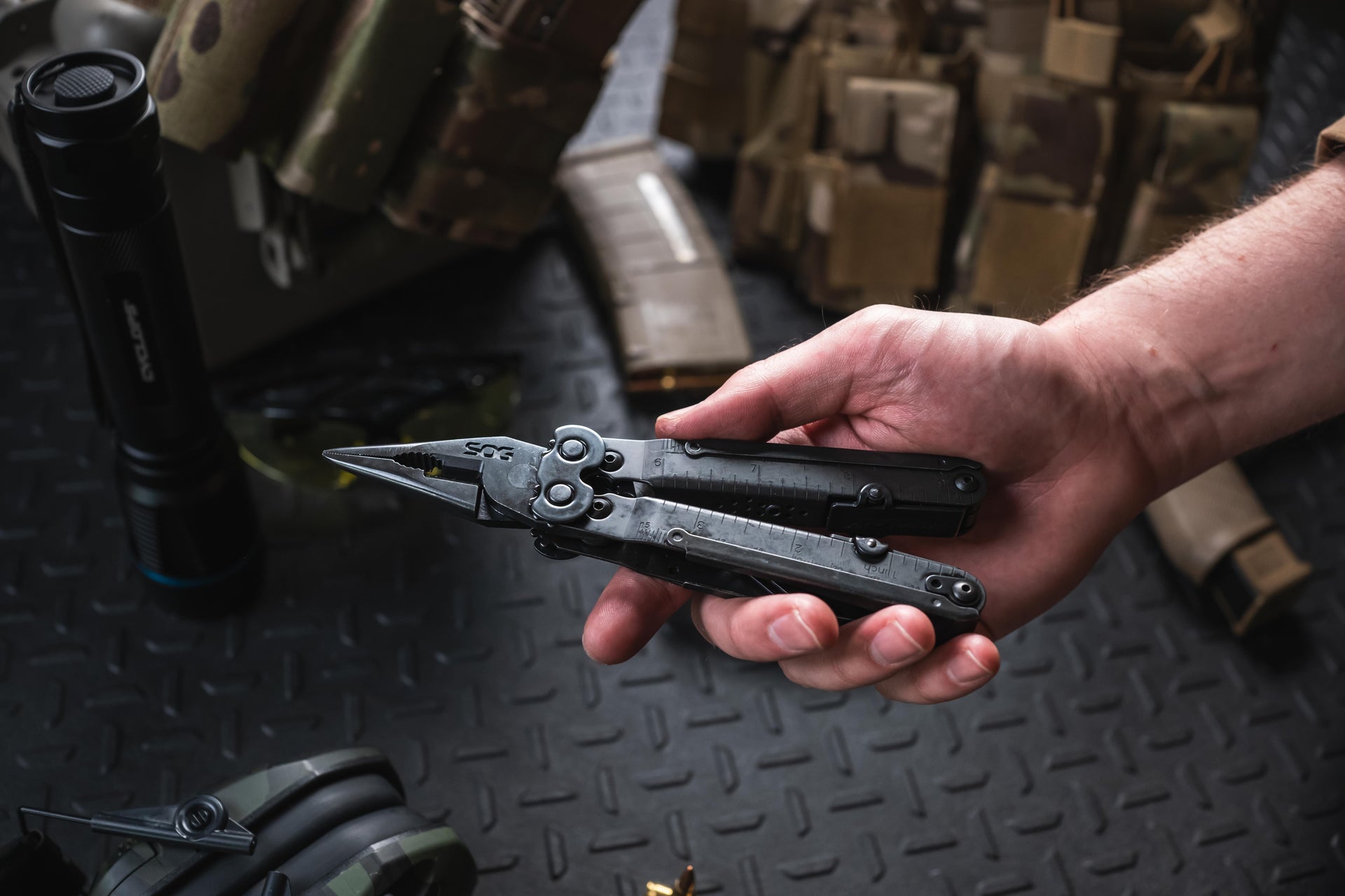 Multi-Tools – SOG Knives UK