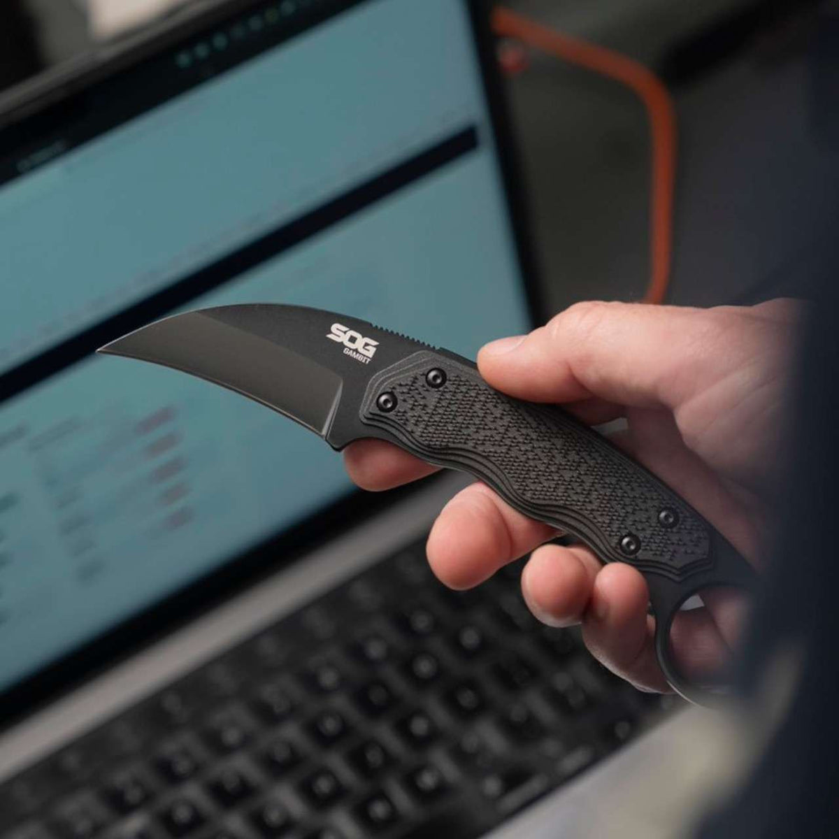 SOG Specialty Knives & Tools | UK – SOG Knives UK