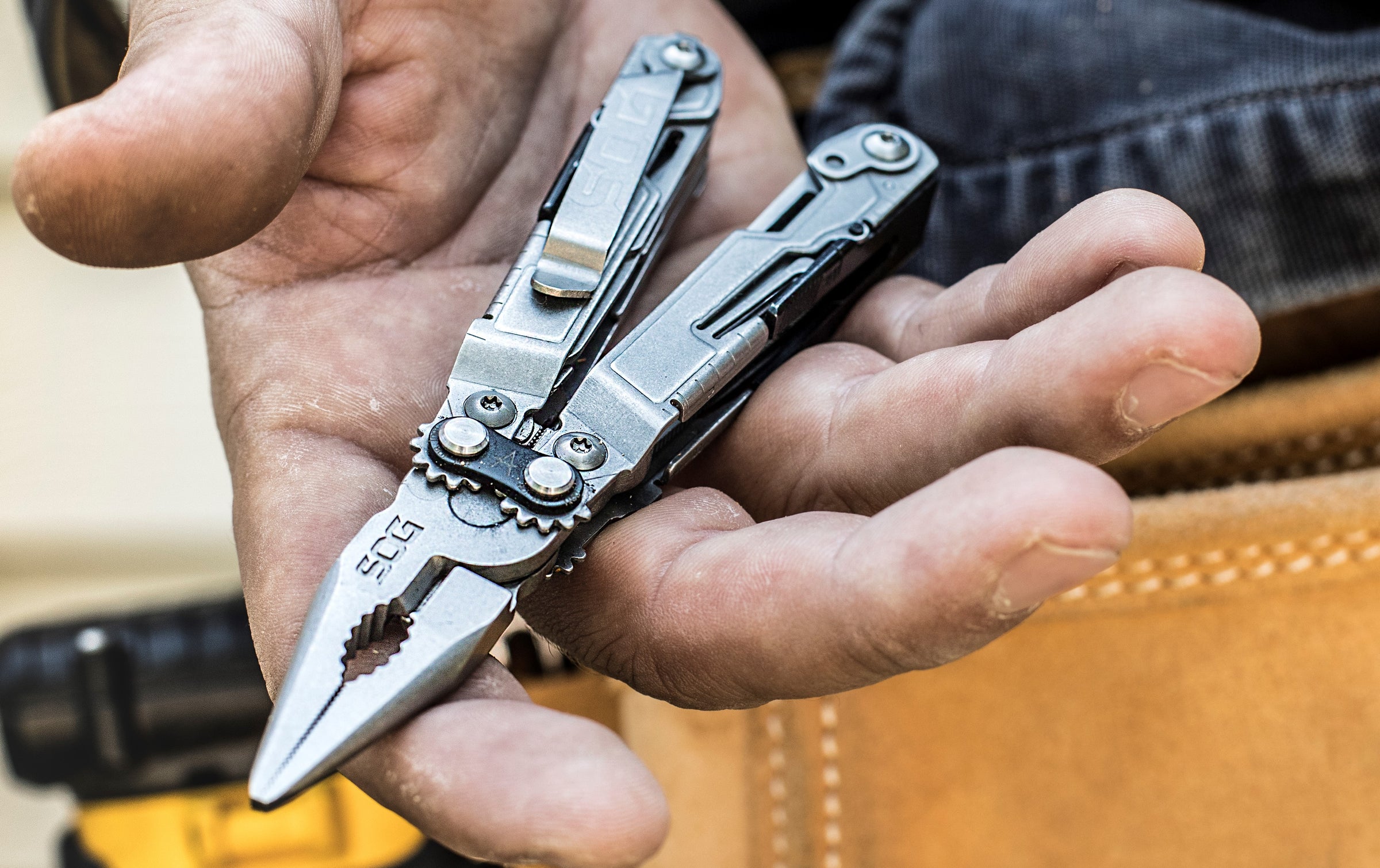 SOG Specialty Knives & Tools | UK – SOG Knives UK