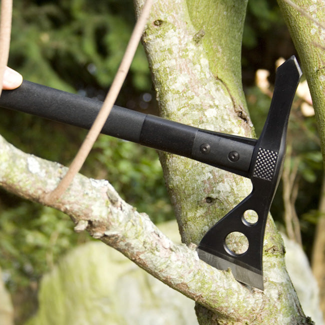 tomahawk weapon uk